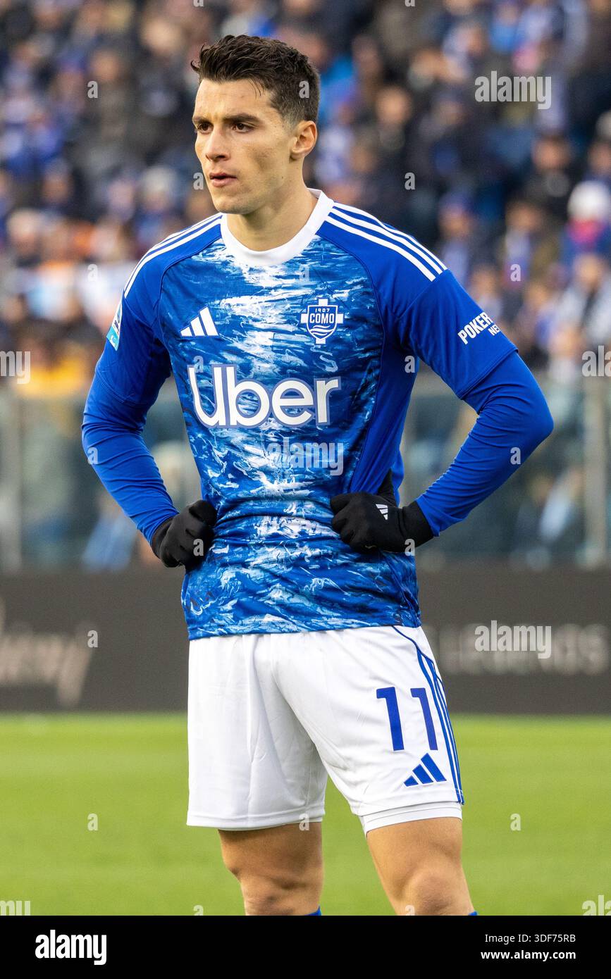 douvikas anastasios como during serie A match Como 1907 vs Bologna FC ...