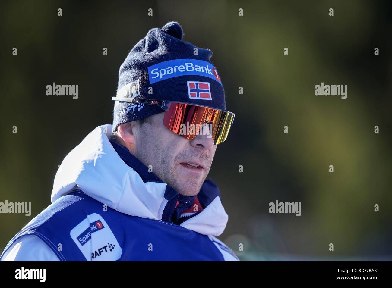Toblach, Italy 20251231. Doctor Ove Feragen during the 5 km heat free ...