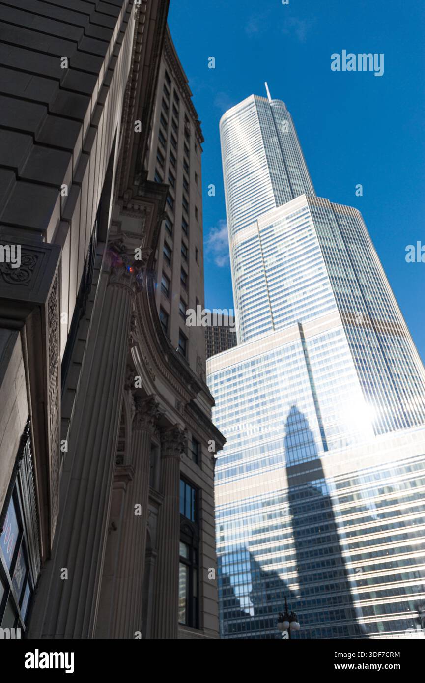 Chicago skyline trump international hi-res stock photography and images ...