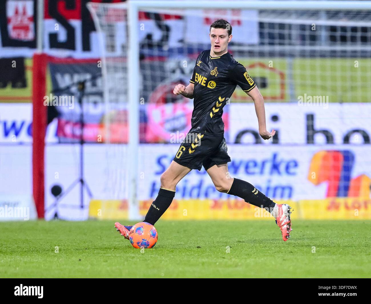 10 January 2026, Baden-Württemberg, Heidenheim: Soccer: Bundesliga, 1 ...