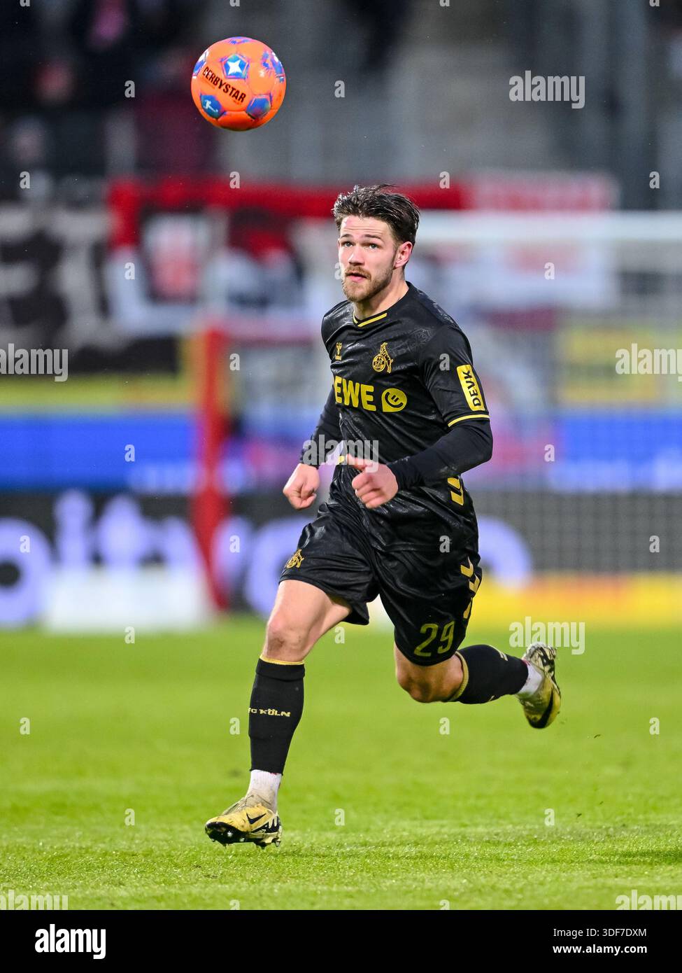 10 January 2026, Baden-Württemberg, Heidenheim: Soccer: Bundesliga, 1 ...