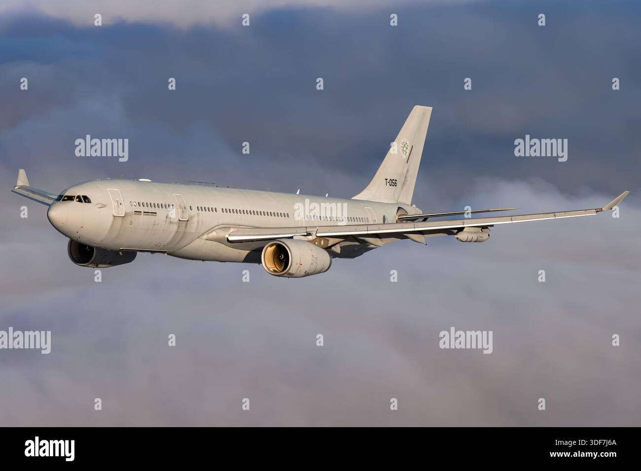 Air-to-air image showing a Netherlands Air Force Airbus A330-243 MRTT ...