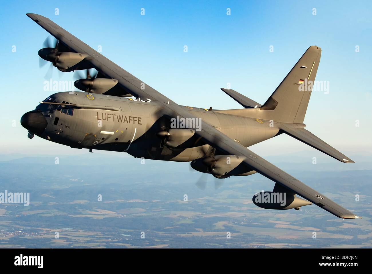 Six blade composite propellers hi-res stock photography and images - Alamy