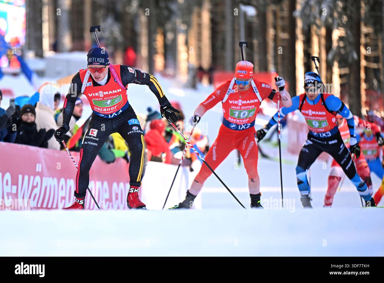 11 January 2026, Thuringia, Oberhof: Biathlon: World Cup, relay 4 x 7.5 ...