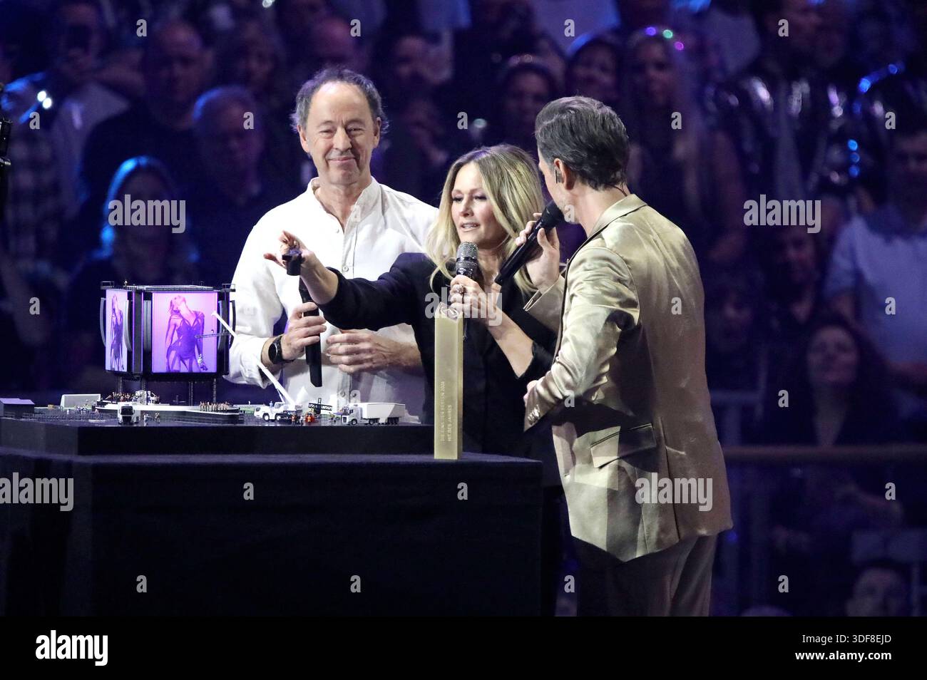 Gerrit Braun, Helene Fischer und Florian Silbereisen in der TV-Show ...