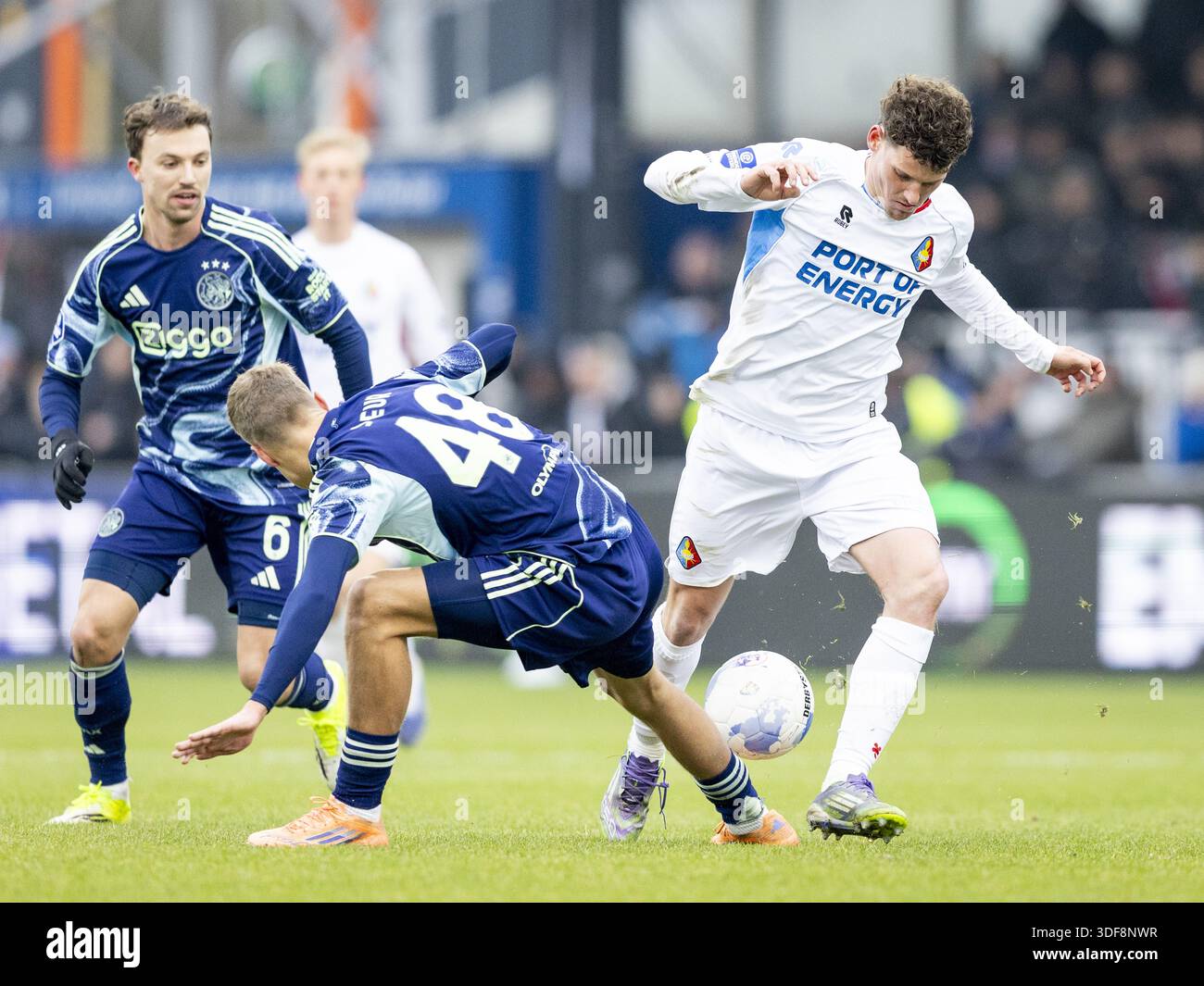 VELSEN - (L-R) Sean Steur of Ajax and Patrick Brouwer of Telstar during ...