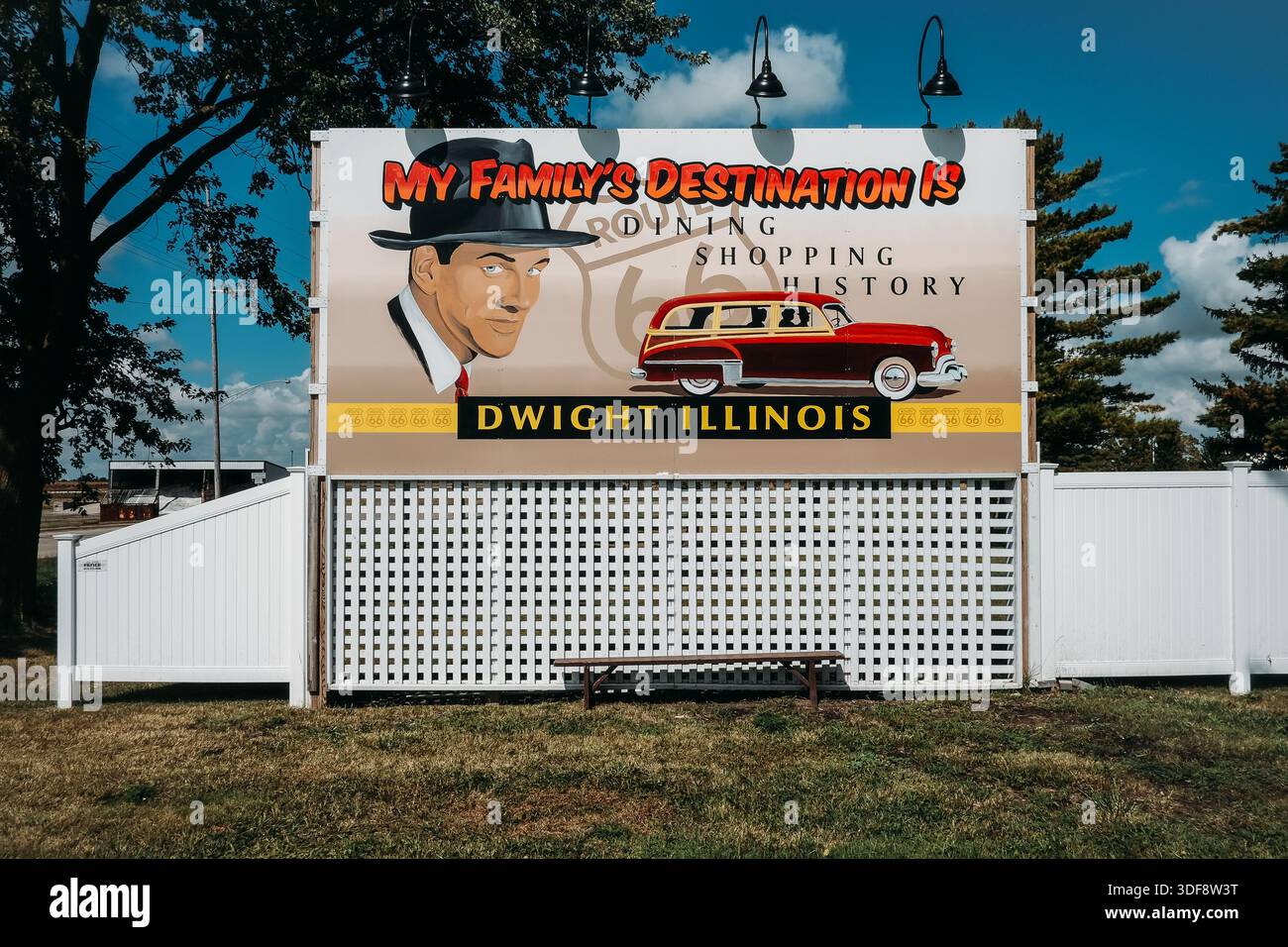 Route 66 turns 100. A journey along the most famous road in the world ...