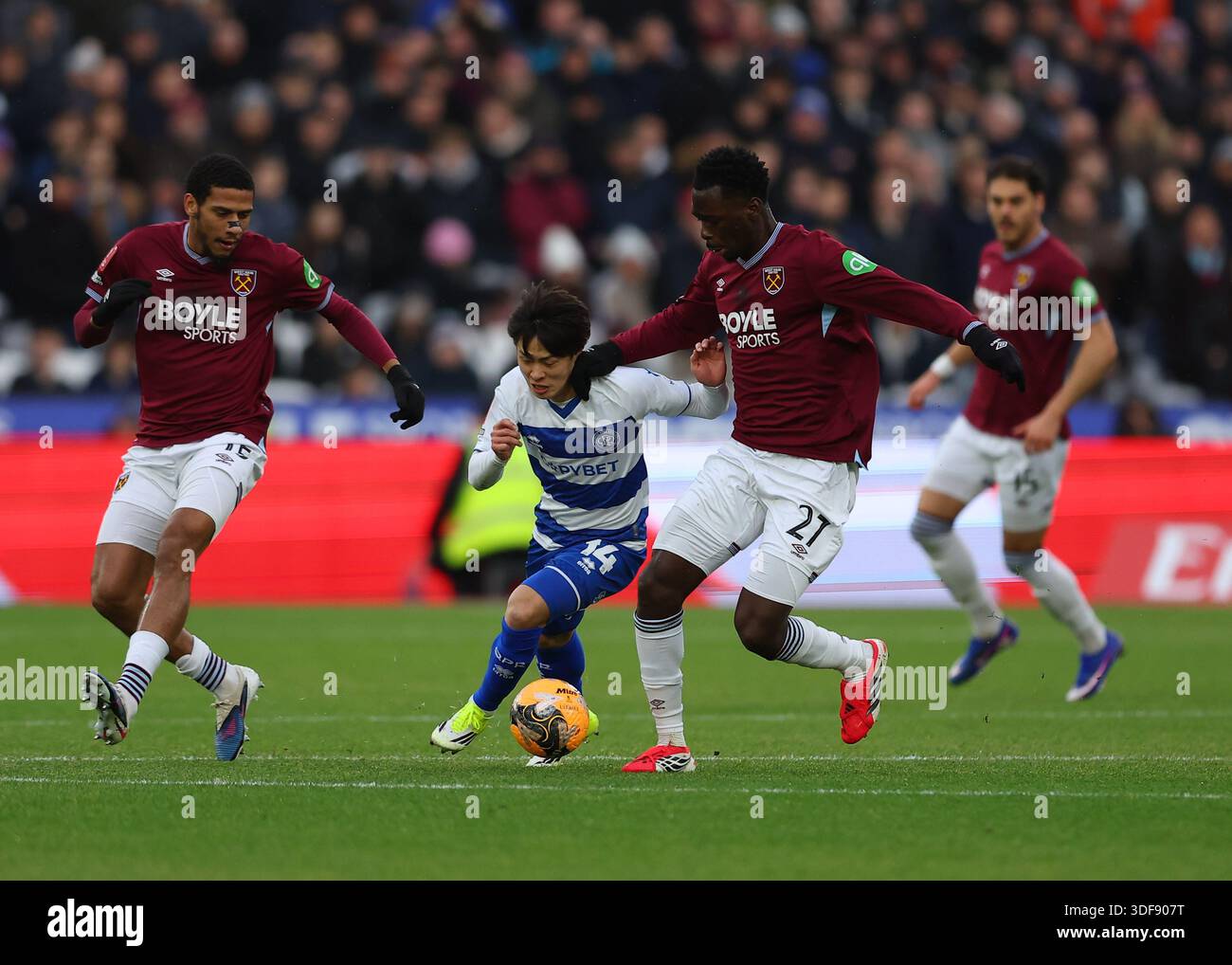 11th January 2026; London Stadium, London, England; FA Cup Football ...