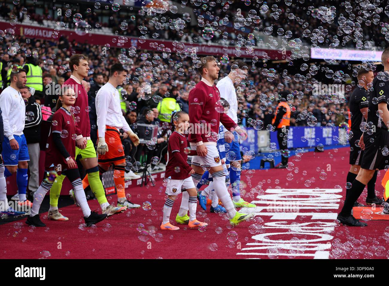 11th January 2026; London Stadium, London, England; FA Cup Football ...