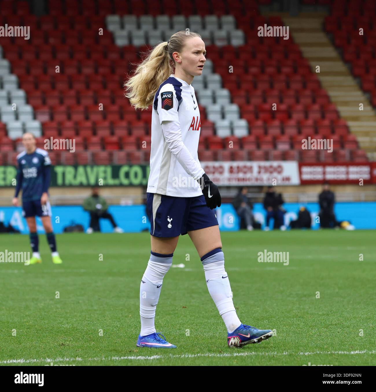 Matilda Vinberg (13 Tottenham) during the Women's Super League game ...
