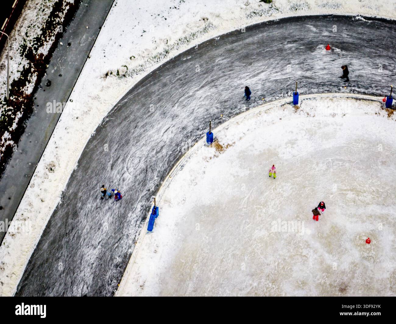 BOSKOOP - People are skating on the natural ice rink. Skating is ...