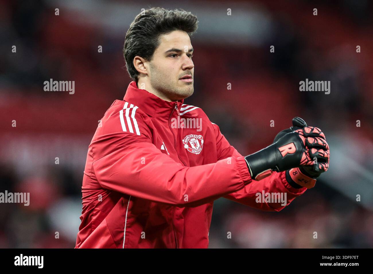 Manchester United goalkeeper Senne Lammens in the pregame warmup ...