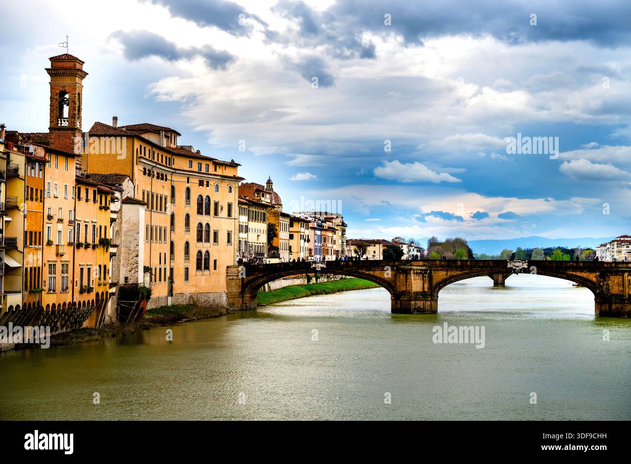 Worlds oldest elliptical arch bridge hi-res stock photography and ...