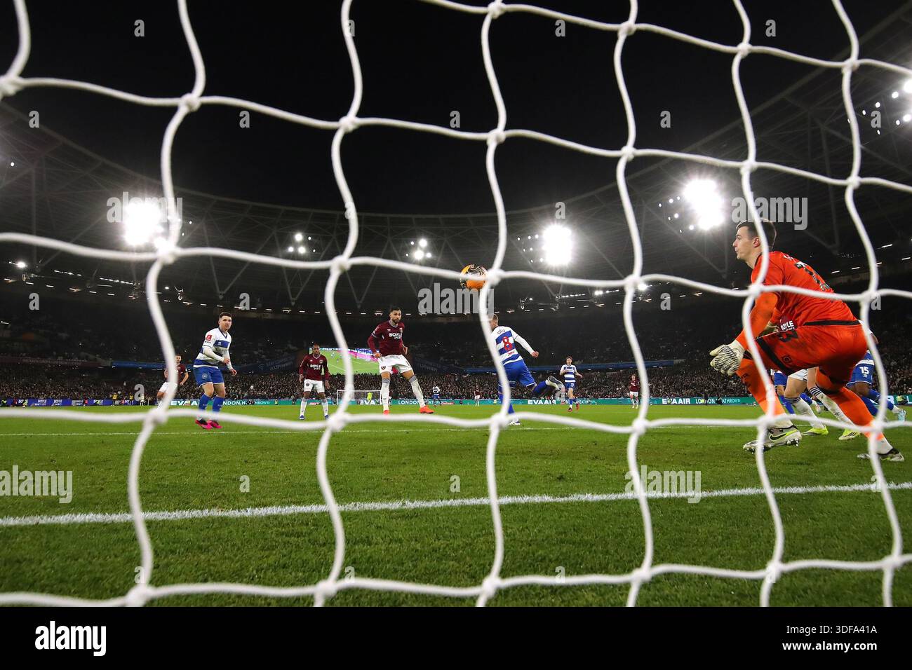 11th January 2026; London Stadium, London, England; FA Cup Football ...