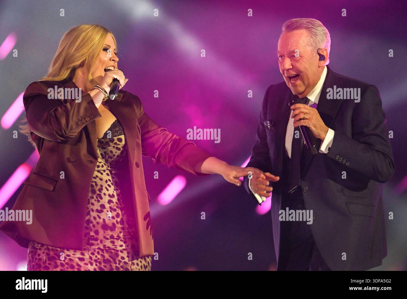Maite Kelly and Roland Kaiser during the "Schlagerchampions - Das ...