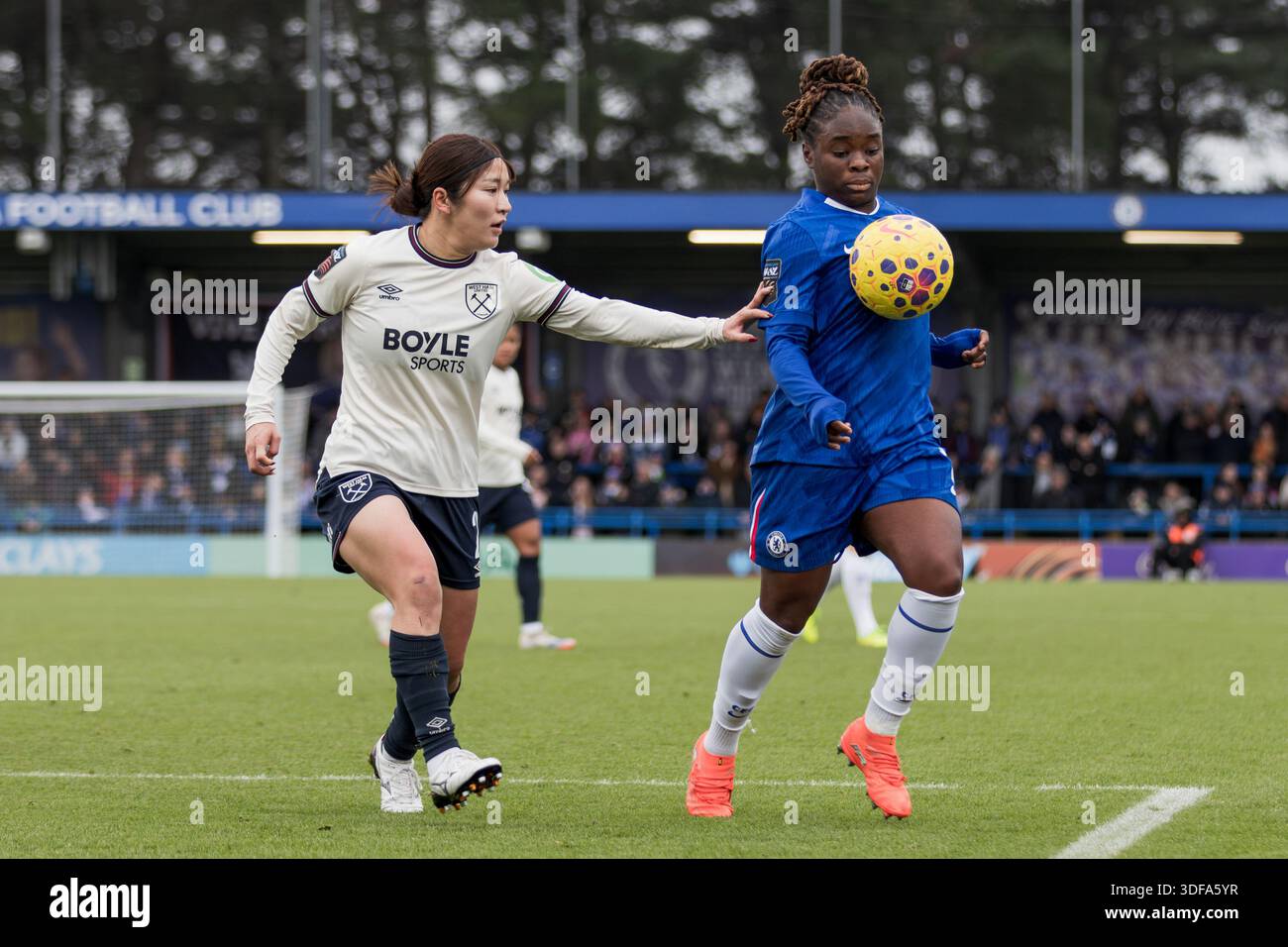 London, UK. 11th Jan 2026. Yu Endo of West Ham Women and Sandy ...