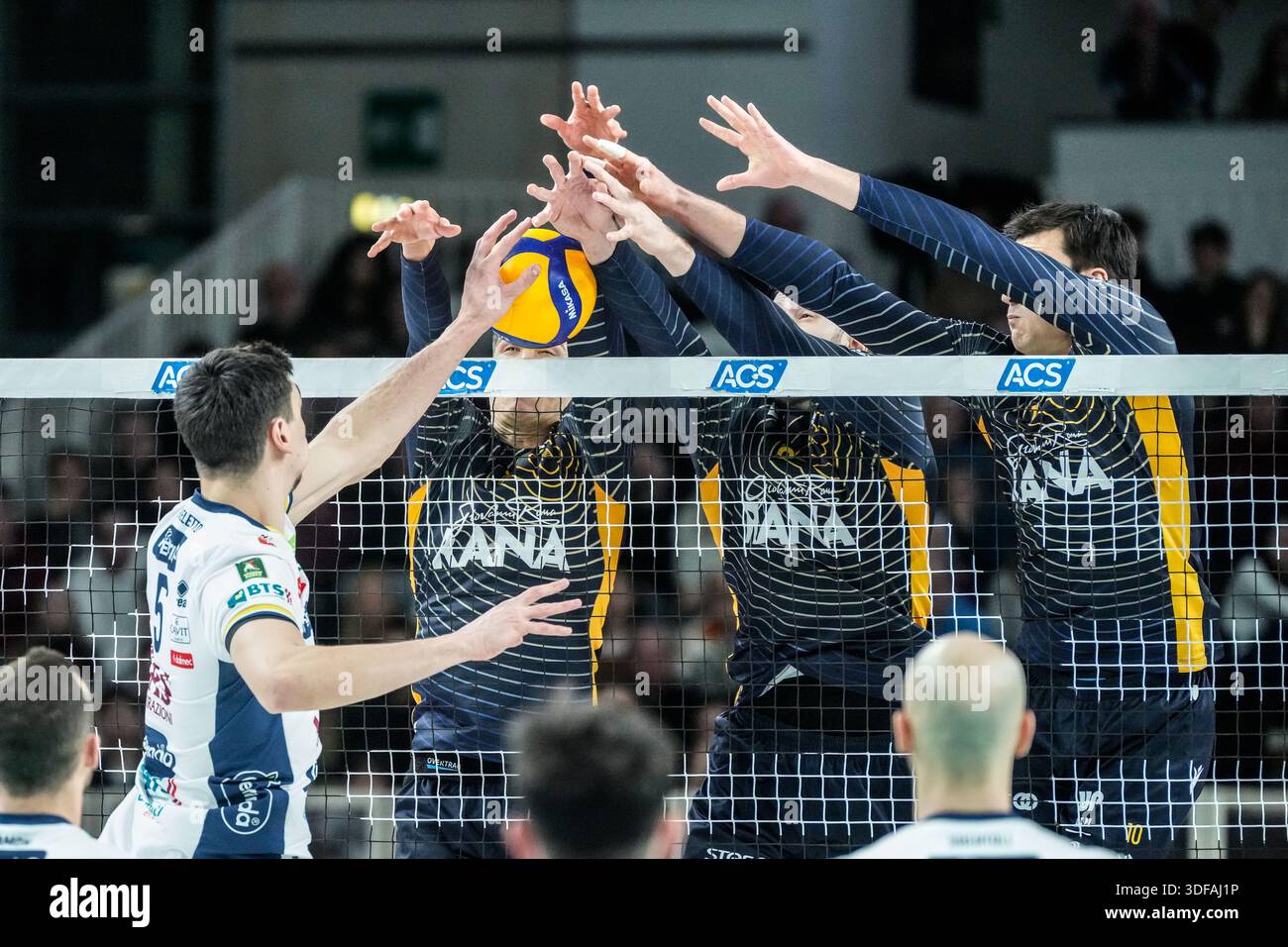 Block by Rana Verona during Itas Trentino vs Rana Verona, Volleyball ...