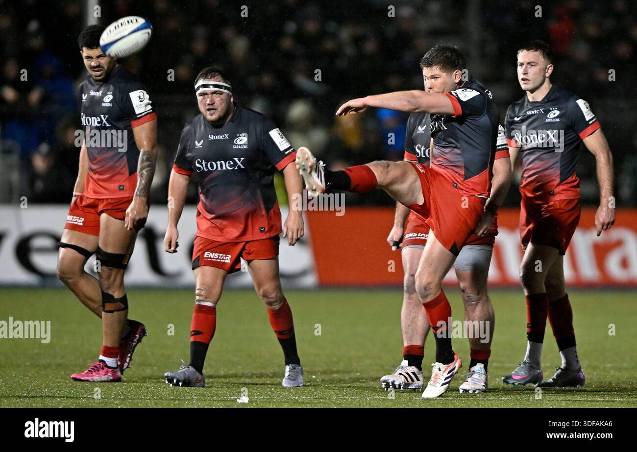 Barnet. United Kingdom. 11 January 2026. Investec Champions Cup ...