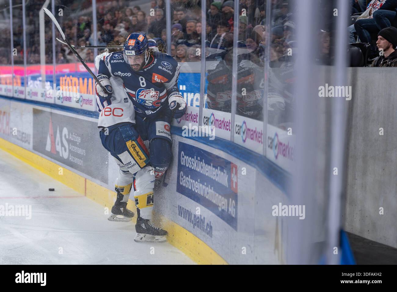 11/01/2026, Zurich, Swiss Life Arena, NL: ZSC Lions - EHC Kloten, #8 ...
