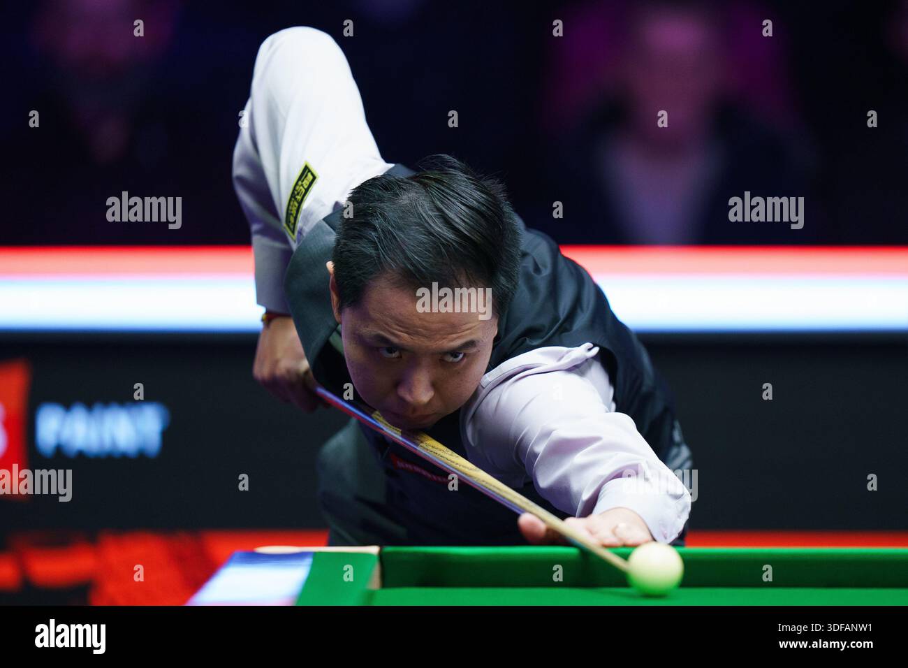 Xiao Guodong during the round one match between Xiao Guodong and Mark ...