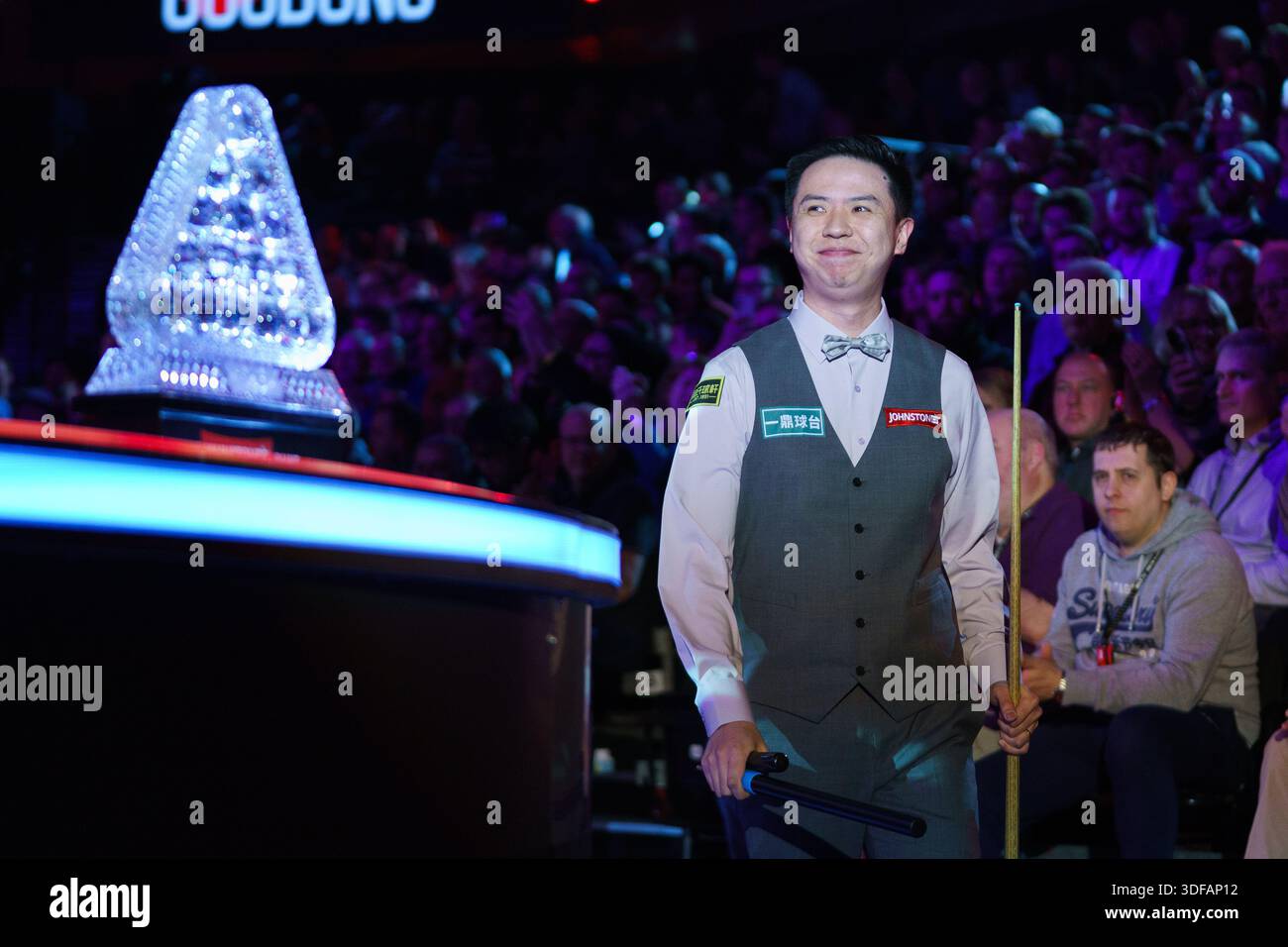 Xiao Guodong's walk on during the round one match between Xiao Guodong ...