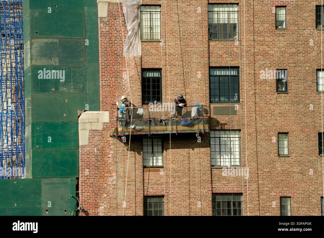 New york city local law 11 building repairs hi-res stock photography ...