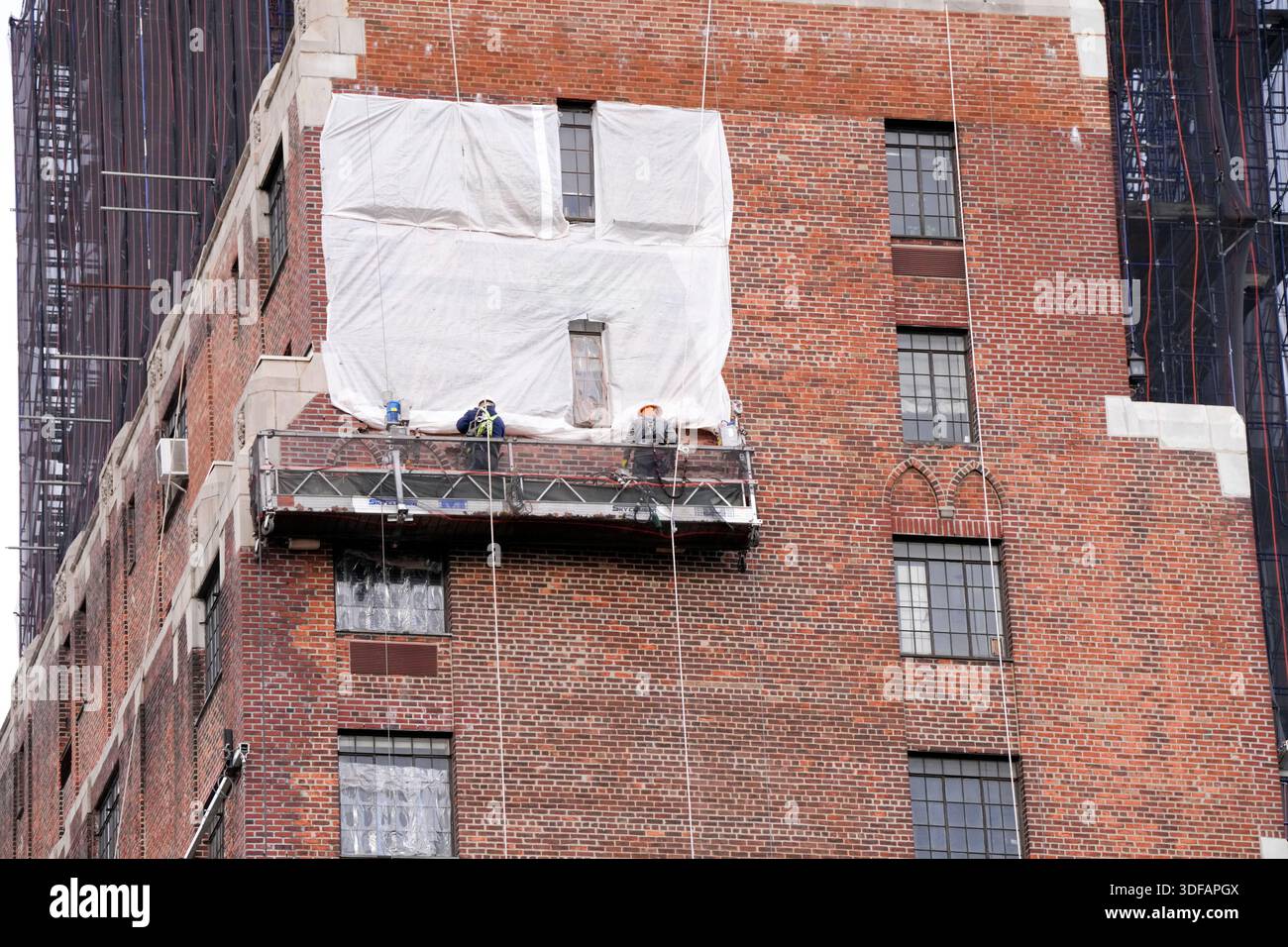 New york city local law 11 building repairs hi-res stock photography ...