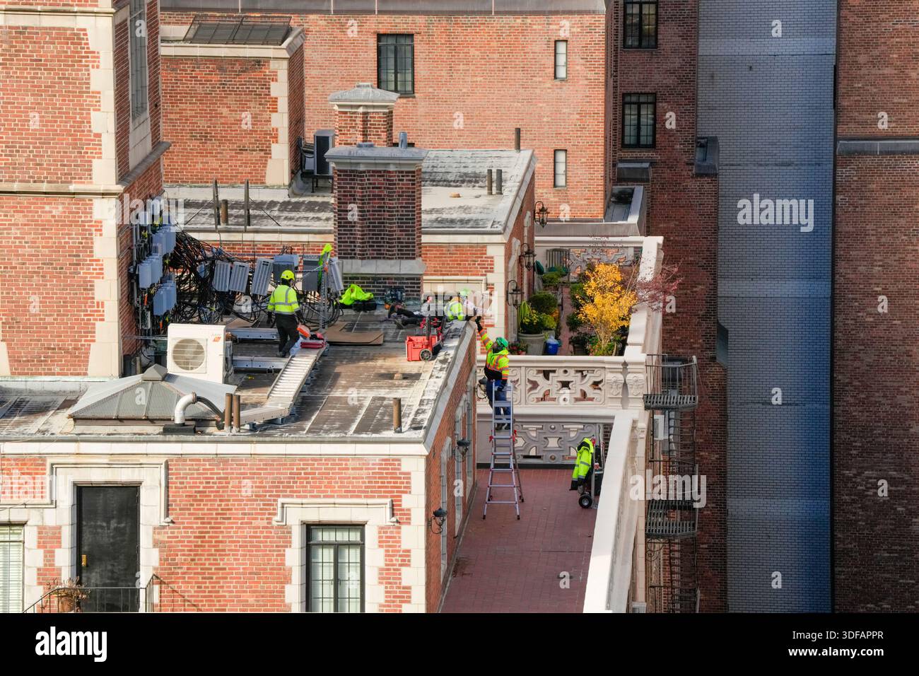 New york city local law 11 building repairs hi-res stock photography ...