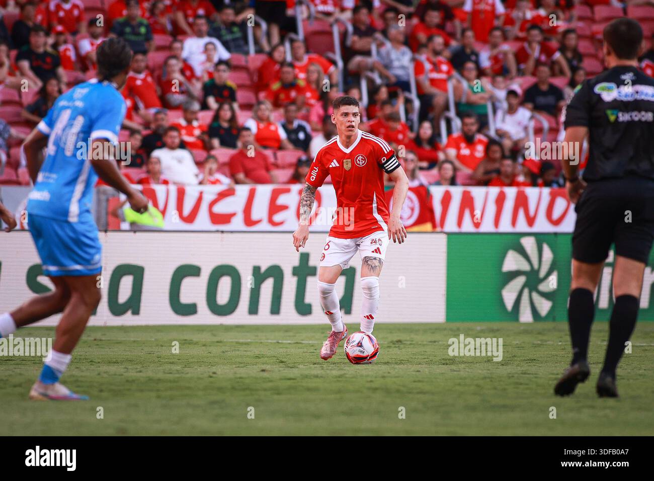 RS - PORTO ALEGRE - 11/01/2026 - GAUCHO 2026, INTERNACIONAL x NOVO ...