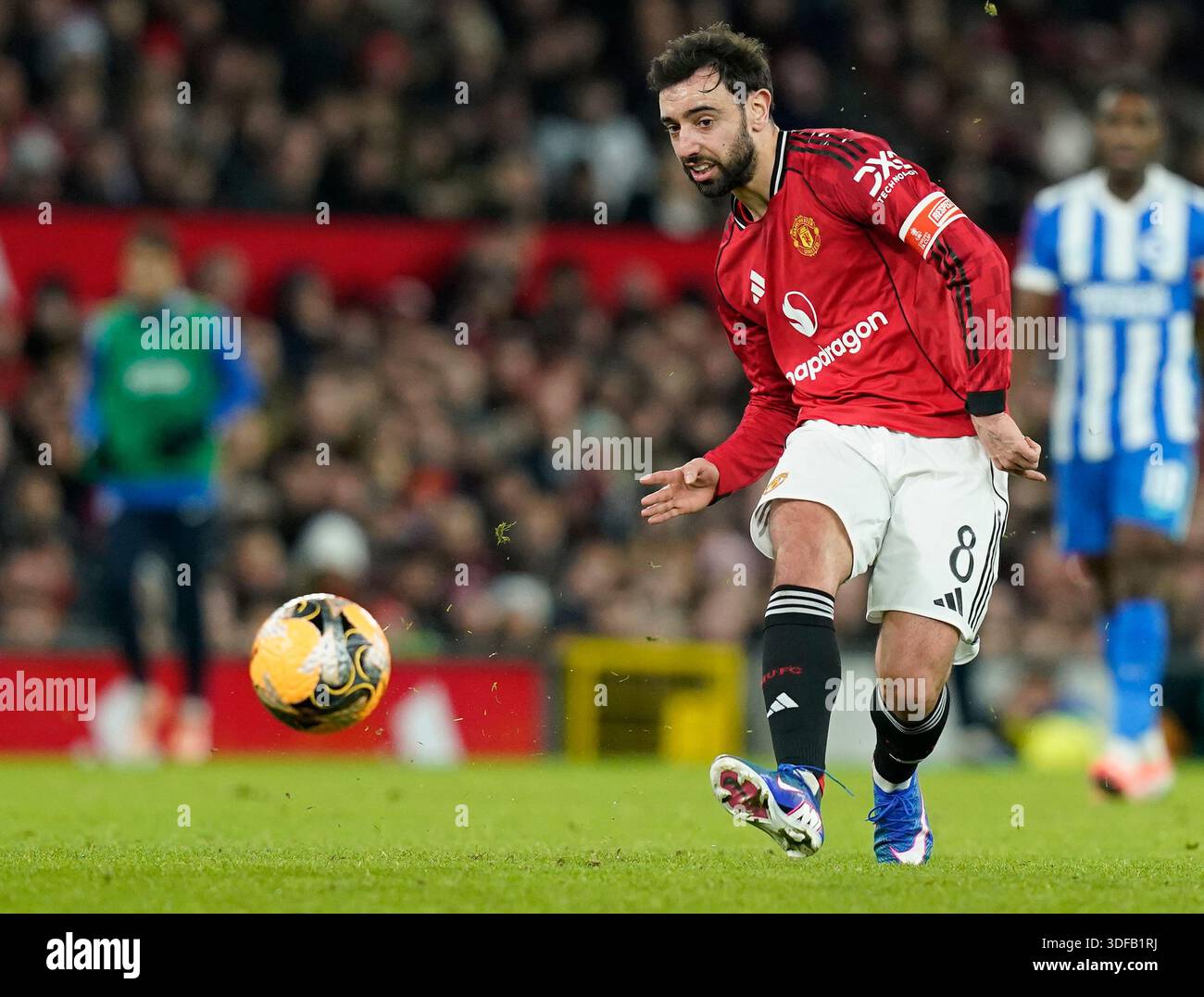 Manchester, England, 11th January 2026. Bruno Fernandes of Manchester ...