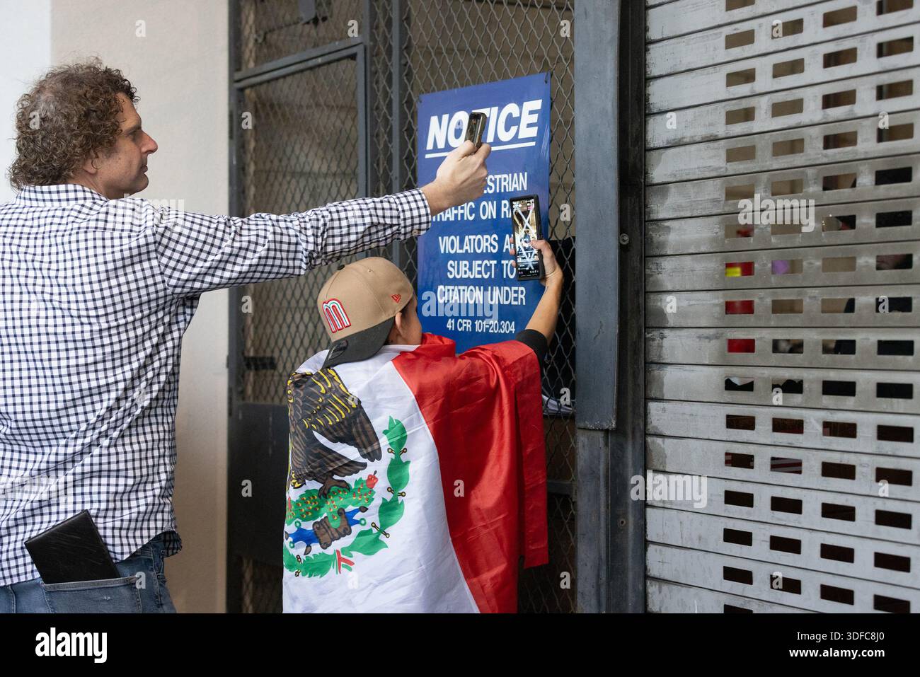 Federal immigration officers outside hi-res stock photography and ...