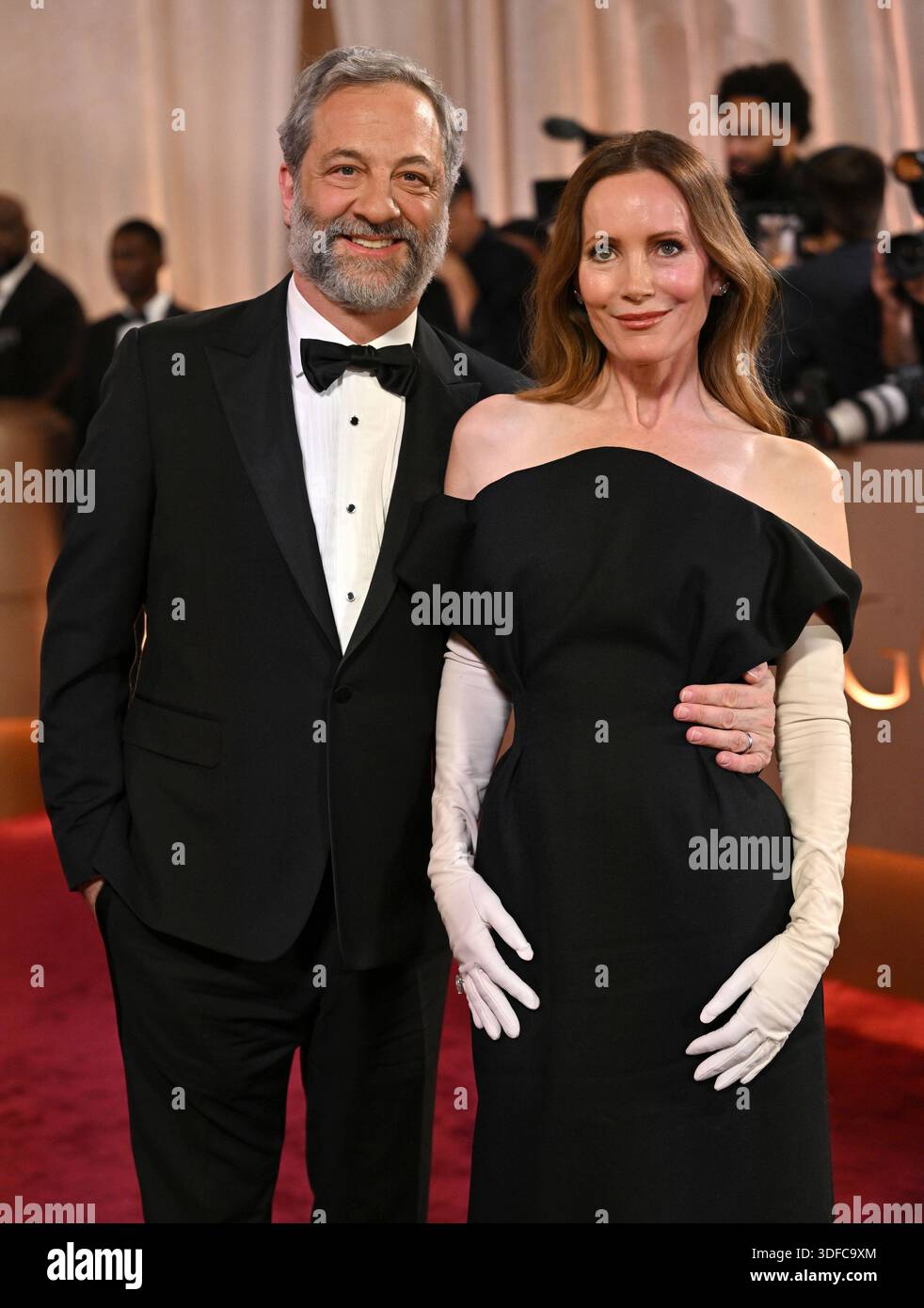 Beverly Hills, United States. 11th Jan, 2026. Judd Apatow and Leslie ...