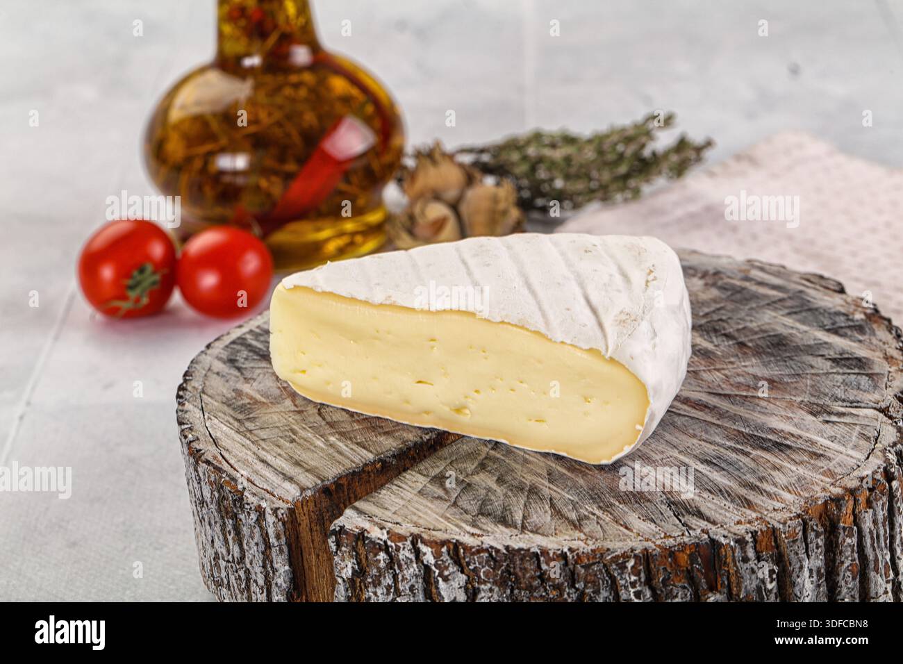 Gourmet Soft brie cheese with mold Stock Photo - Alamy