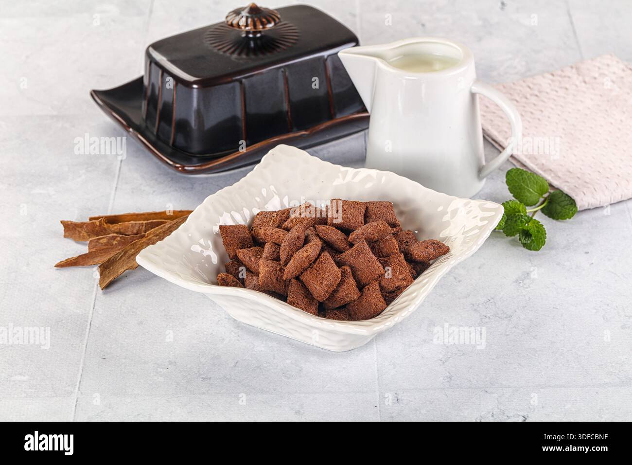 Dry sweet chocolate ceral flakes for breakfast Stock Photo - Alamy