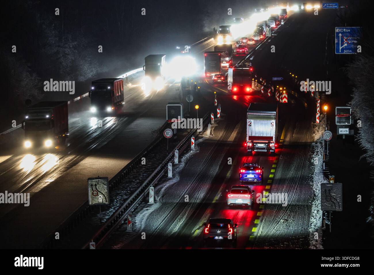 Drolshagen, Germany. 12th Jan, 2026. View of rush-hour traffic on the ...