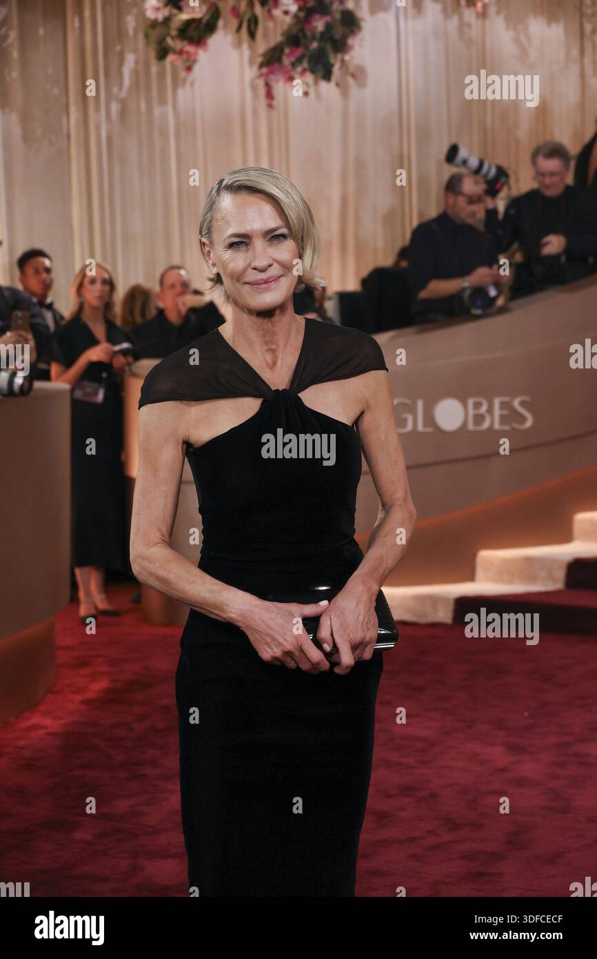 Ca. 11th Jan, 2026. Robin Wright at arrivals for 83rd Annual Golden ...