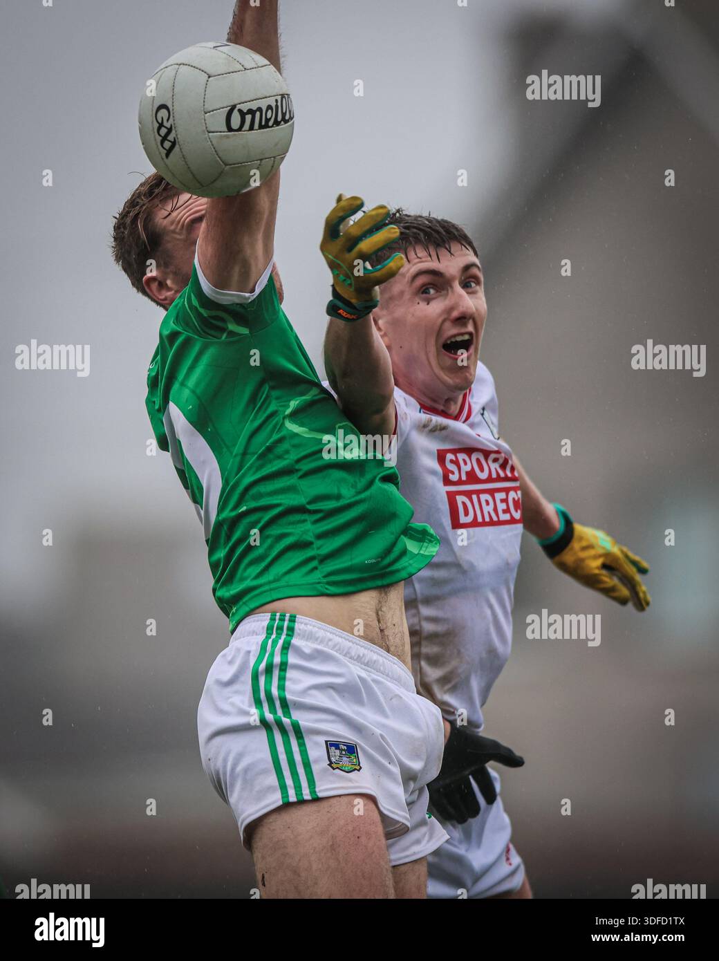 Mcgrath cup gaelic hi-res stock photography and images - Alamy