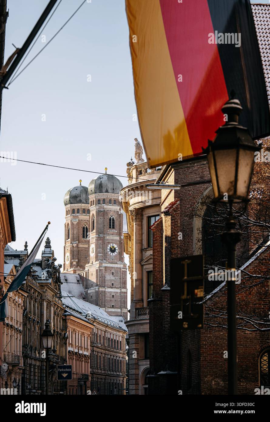 Historic Munich Old Town Street With Cathedral Of Our Dear Lady: Narrow ...