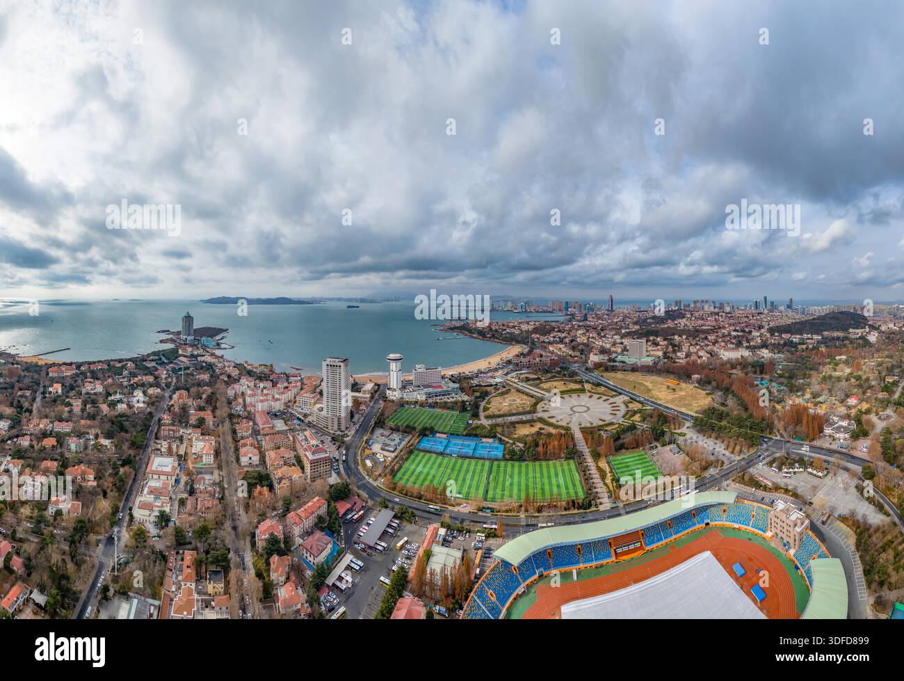 Aerial photo shows the coastal landscape of Shinan District in Qingdao ...