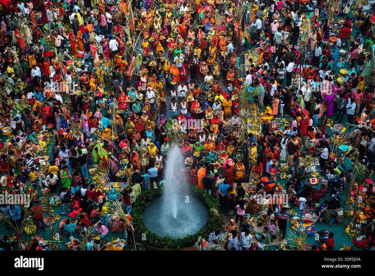 Mumbai india 10 november hi-res stock photography and images - Alamy