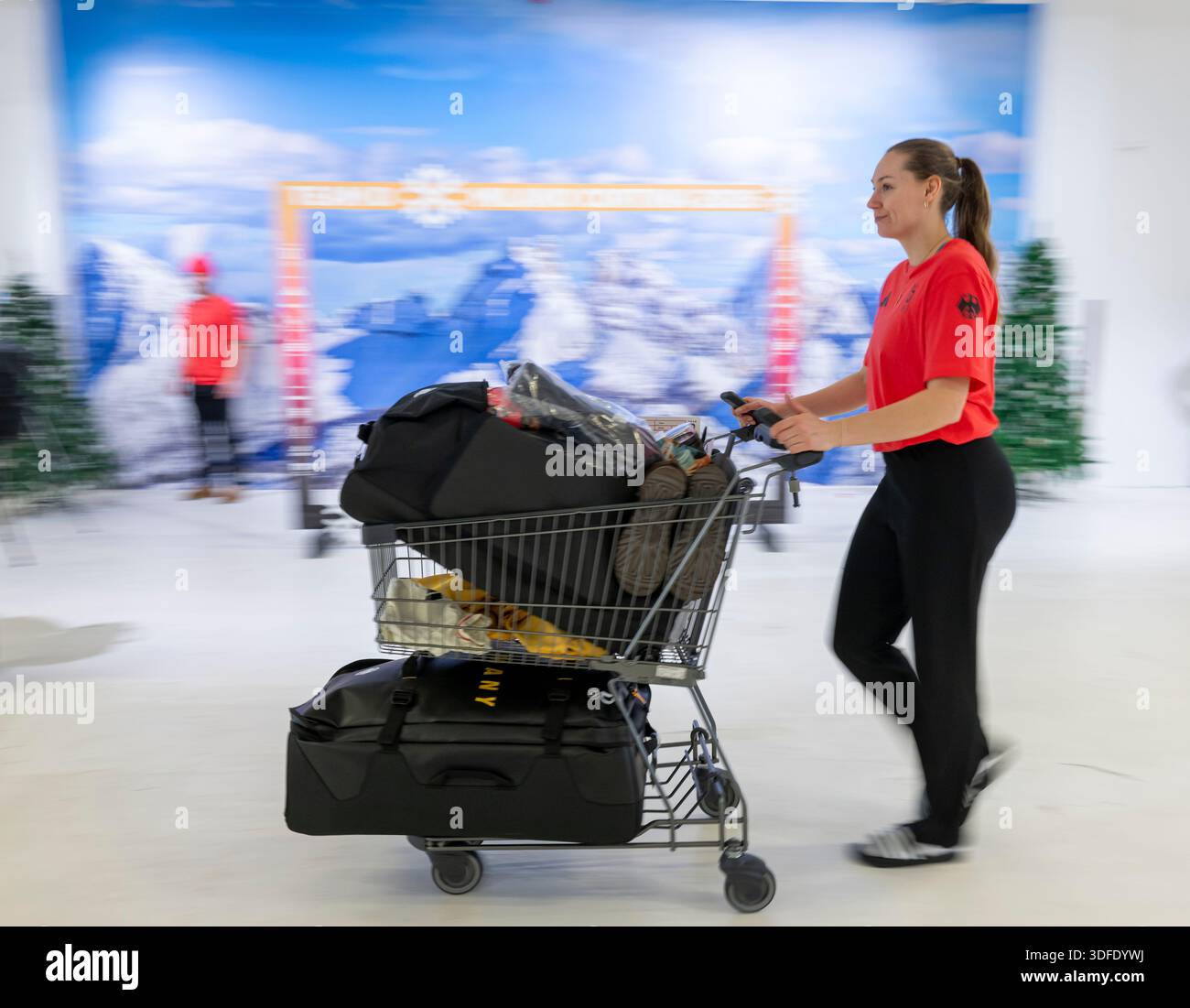 12 January 2026, Bavaria, Munich: German bobsledder Laura Nolte rides ...