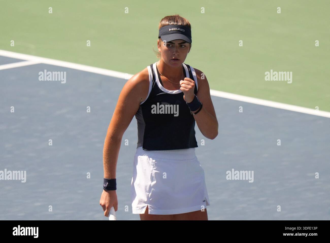 ARCHIVES - La Canadienne Marina Stakusic célèbre un point lors de sa ...