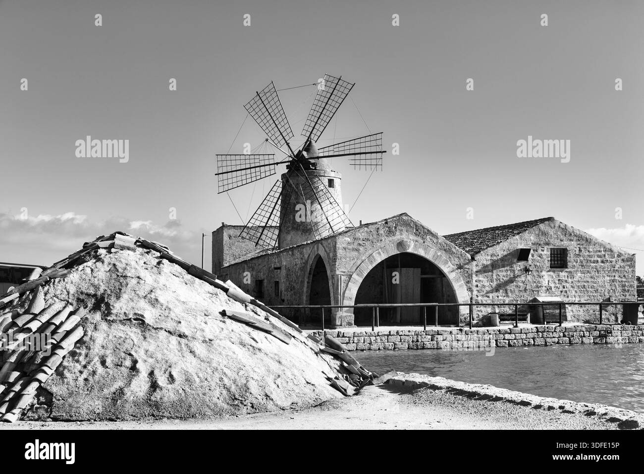 Sicilian nature reserve Black and White Stock Photos & Images - Alamy