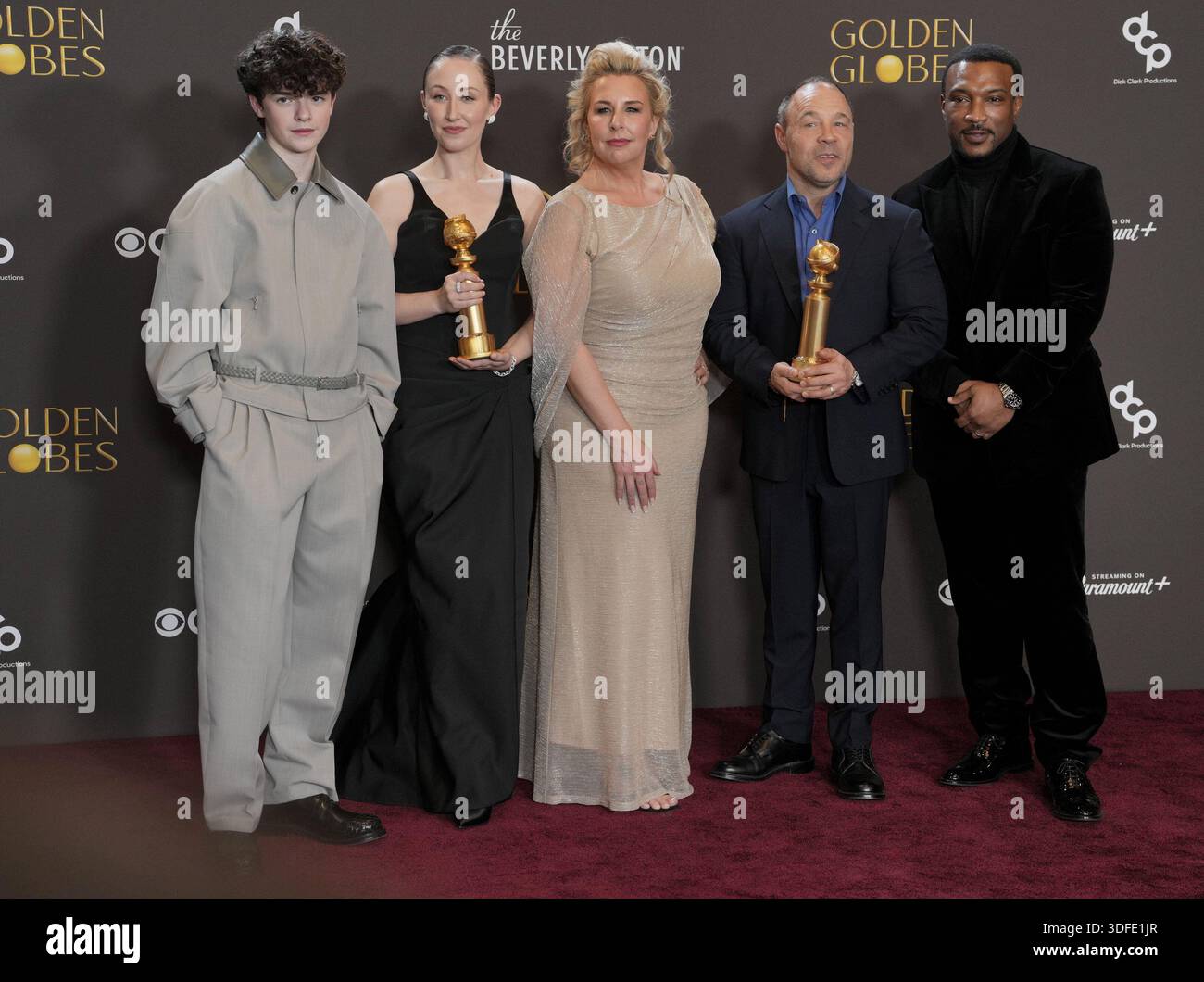 (L-R) Owen Cooper, Erin Doherty, Hannah Walters, Stephen Graham and ...