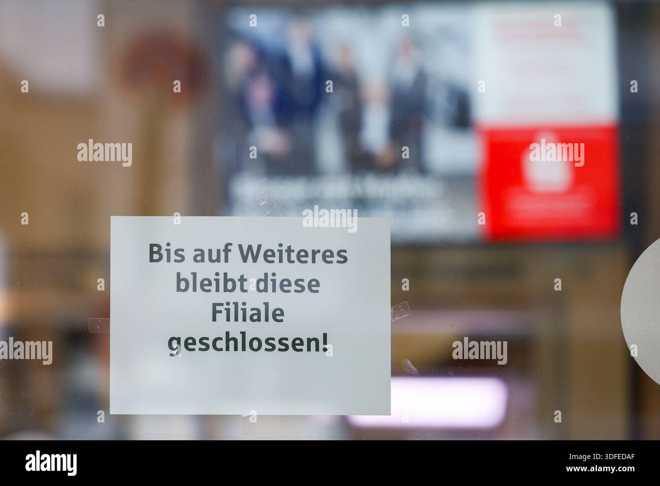 12 January 2026, North Rhine-Westphalia, Gelsenkirchen: A notice about ...