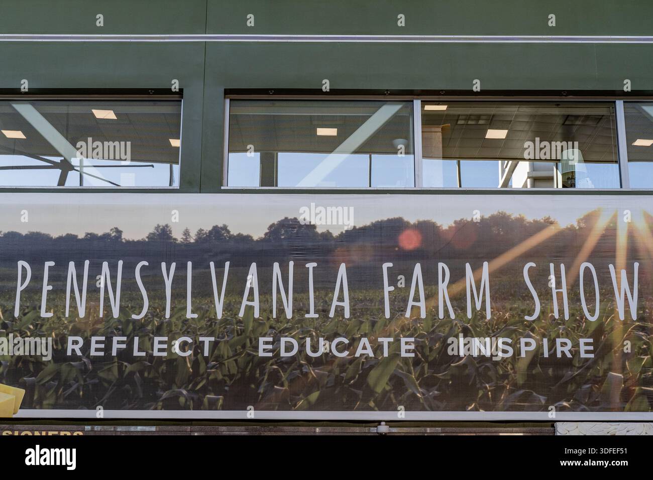 Pennsylvania farm show complex and expo center hi-res stock photography ...