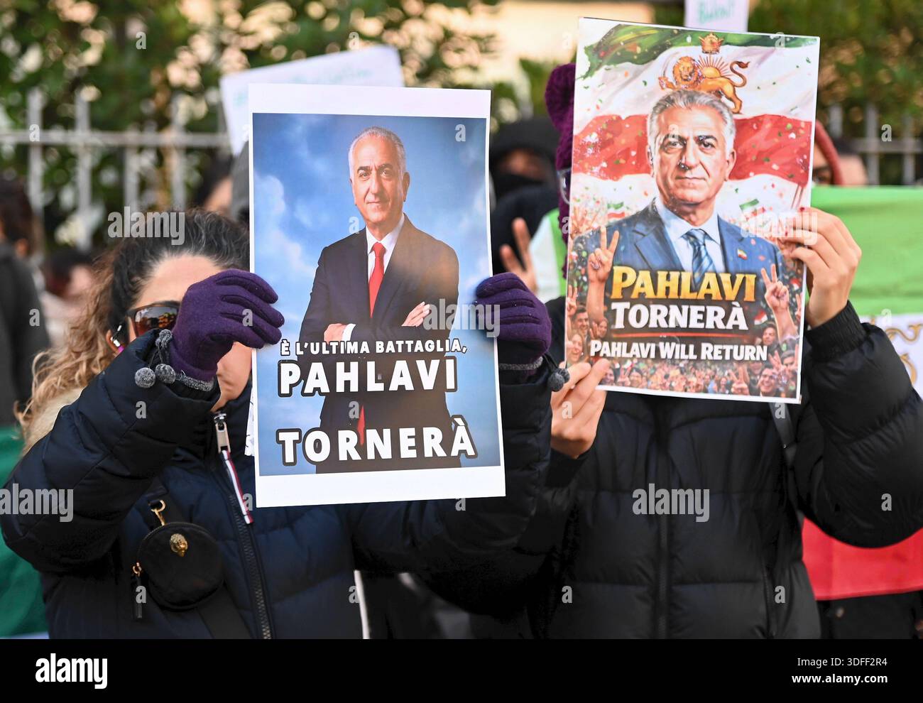 Milan, Demonstration against the Iranian government in front of the ...