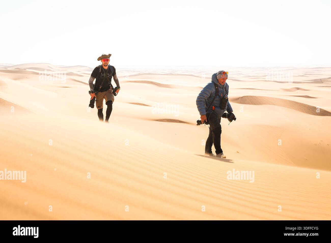 photographers during the Stage 8 of the Dakar 2026, on January 12, 2026 ...