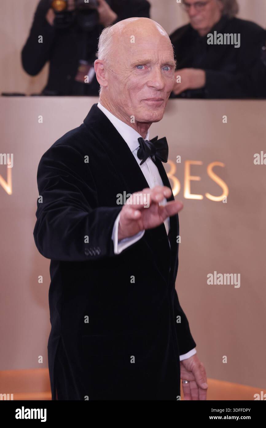 Ed Harris attends the 83rd annual Golden Globe Awards at The Beverly ...