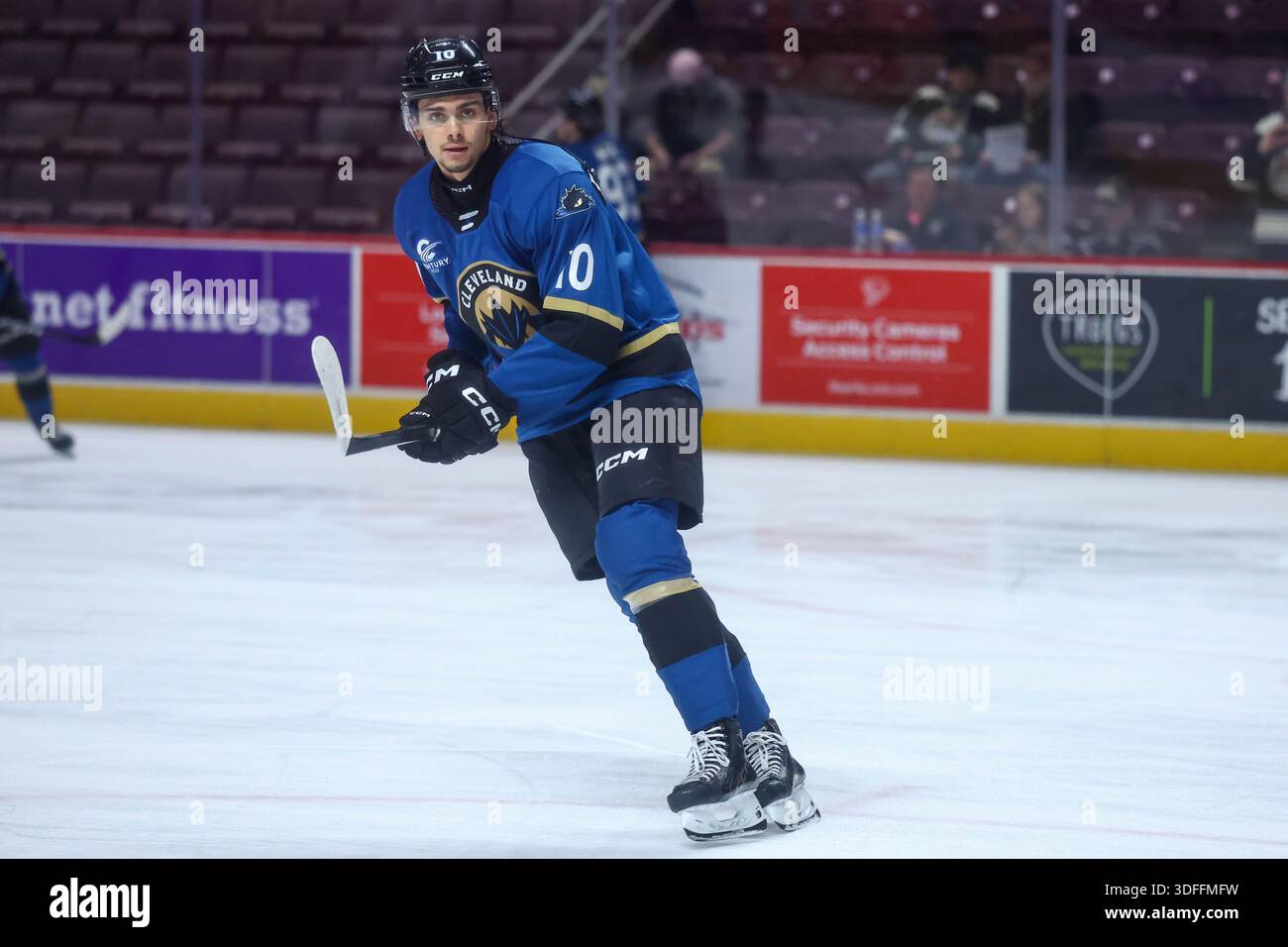 Hershey, PA; Cleveland Monsters center Luca del Bel Belluz (10) warms ...